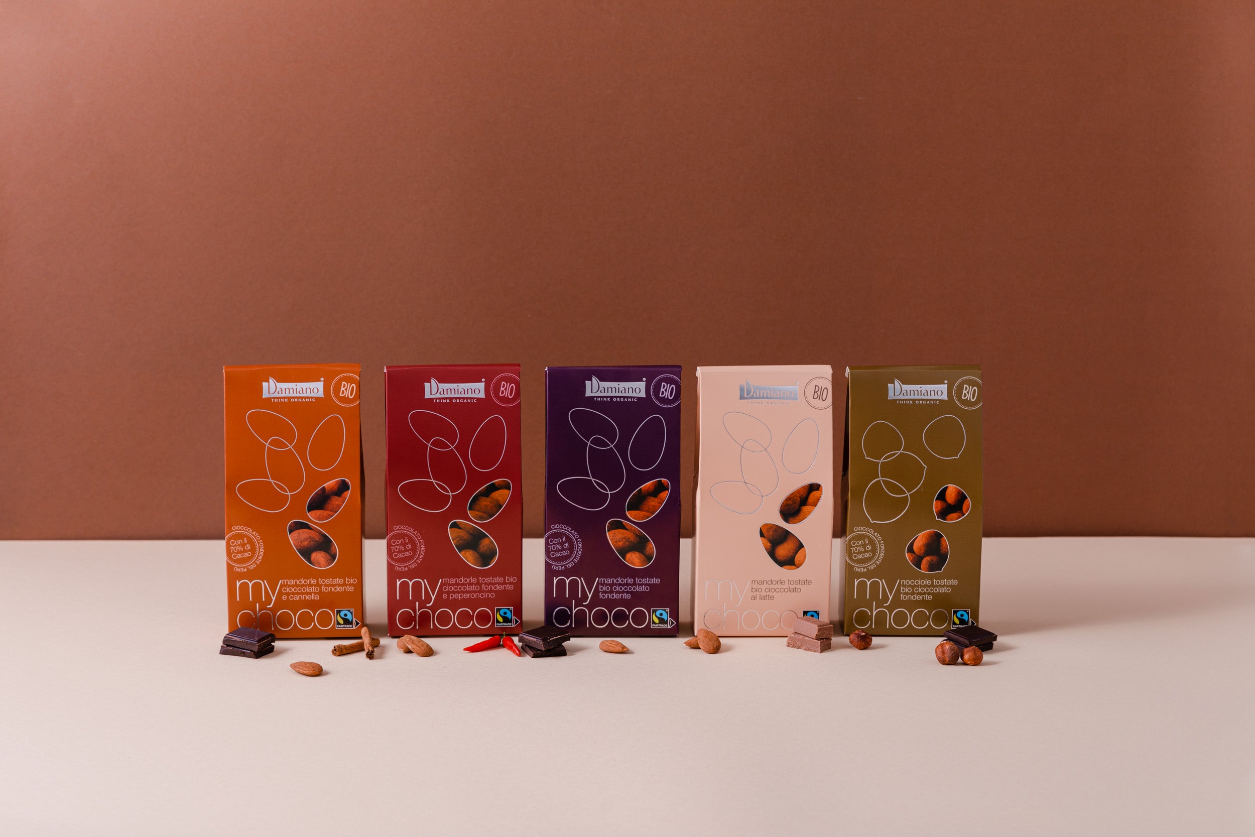 Amandes et Noisettes enrobées de chocolat - MY CHOCO- Damiano – Damiano ...